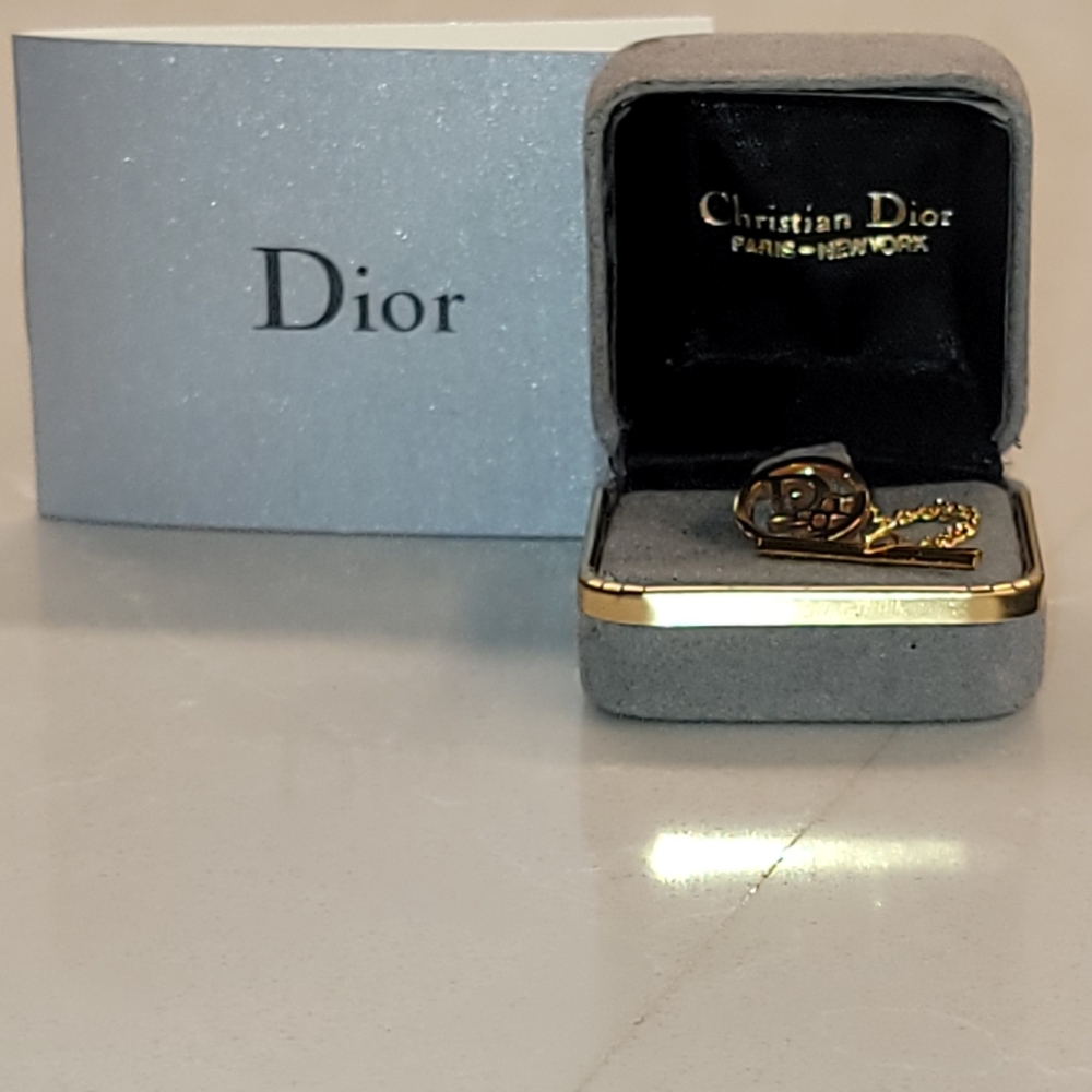 Christian Dior Vintage Gold Logo Pin - Gem